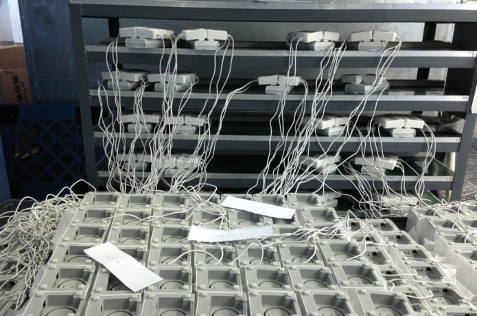 iSmartAlarm - iPhone-controlled home security system, intelligent and ...