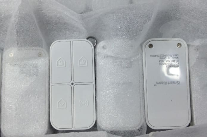 iSmartAlarm - iPhone-controlled home security system, intelligent and ...