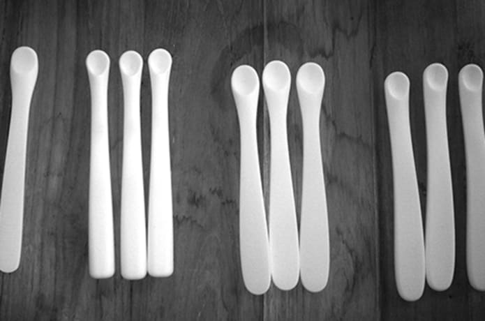 Spuni: a revolutionary first spoon for infants | Indiegogo