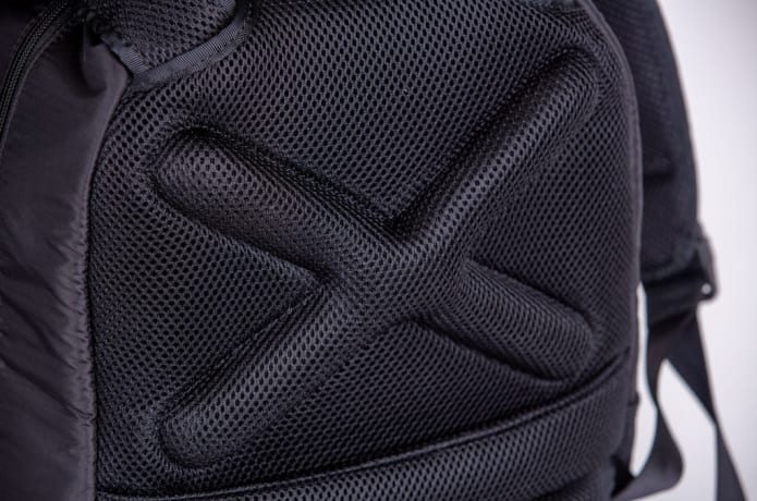 Baxbag - World’s BEST posture correcting backpack | Indiegogo