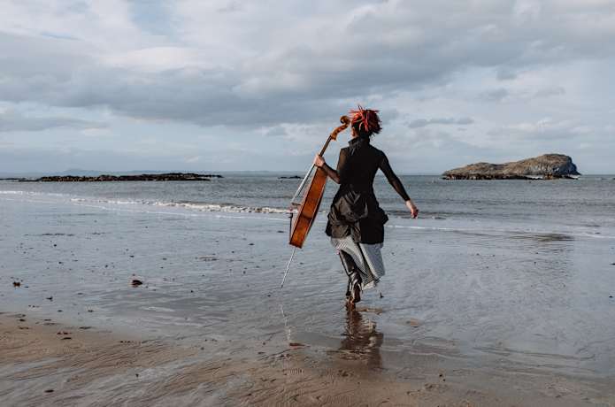 SU-A LEE - DEBUT ALBUM - DIALOGUES | Indiegogo