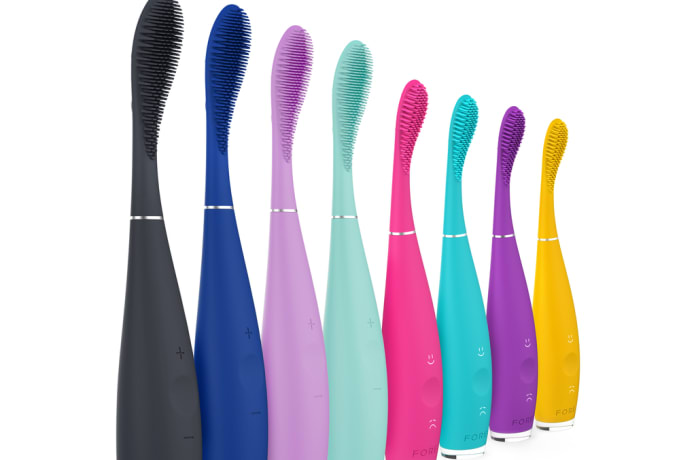 ISSA by FOREO: Reinvents the Electric Toothbrush | Indiegogo