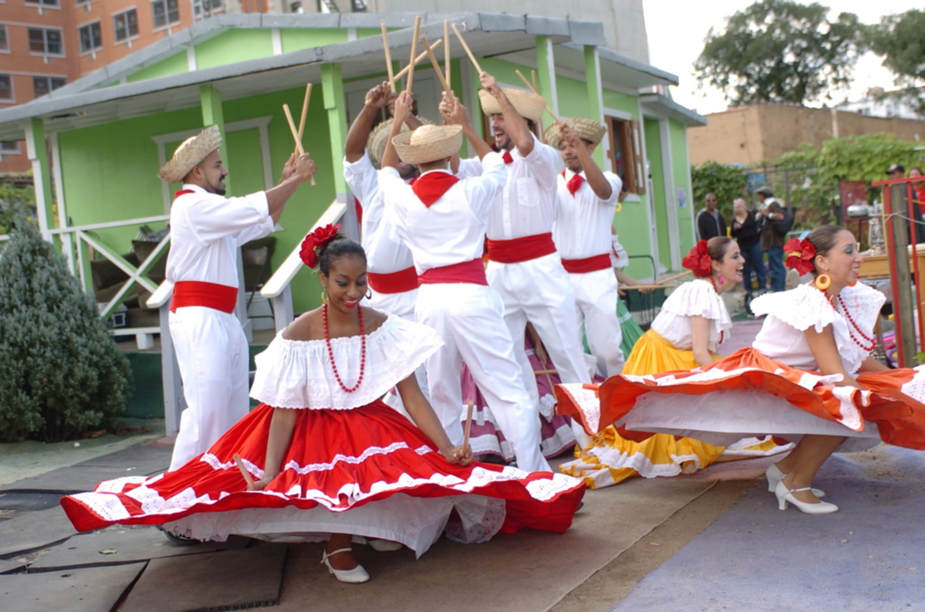 Traditional Dress In Brazil | atelier-yuwa.ciao.jp
